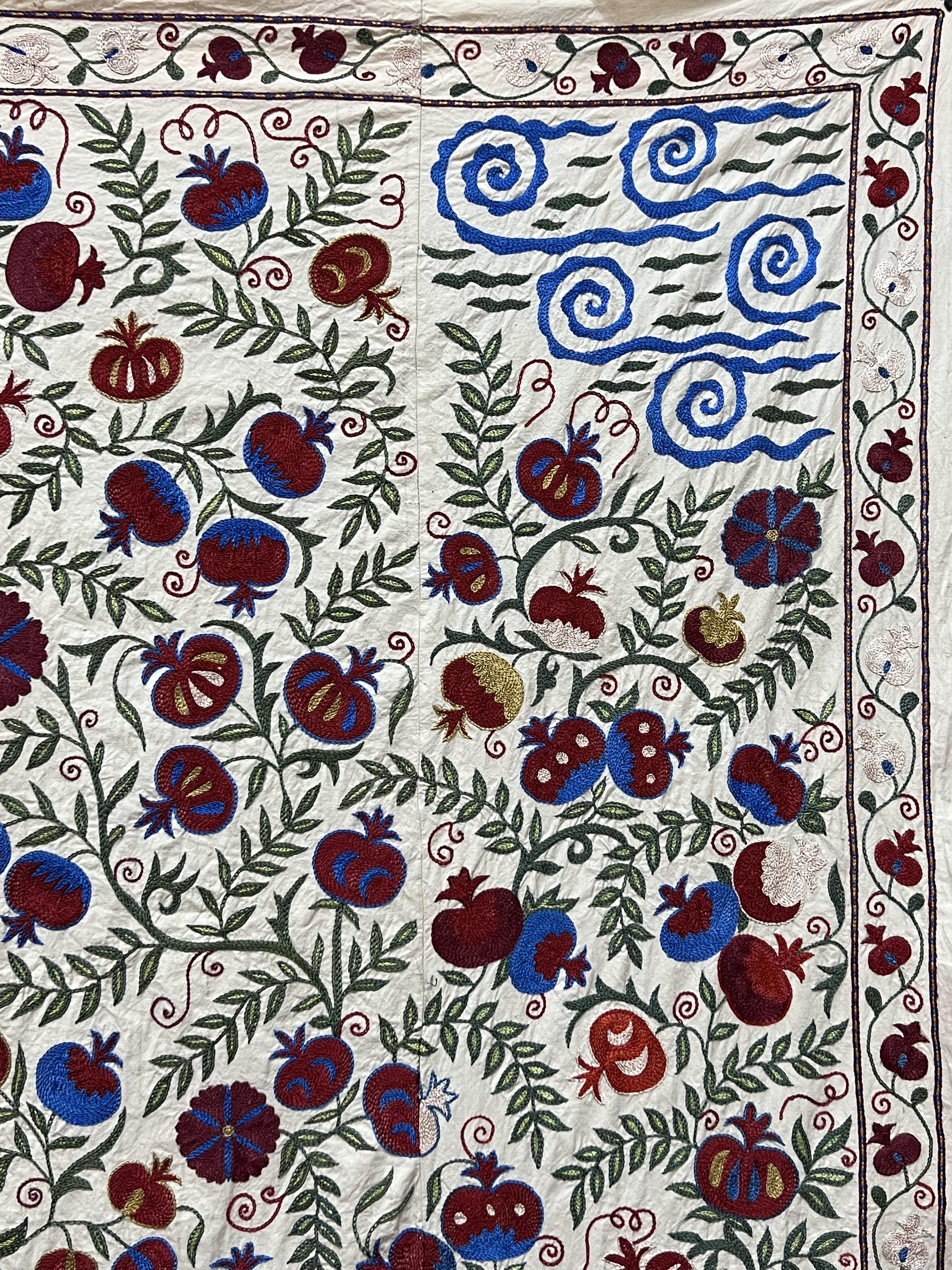 Uzbek Suzani Throw With Tree of Life Design, Suzani Textile, Tablecloth ...