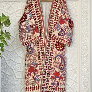 Uzbek Suzani Embroidered Coat, Suzani Long Caftan, Suzani Coat, Suzani Textile, Suzani Fabrique ...