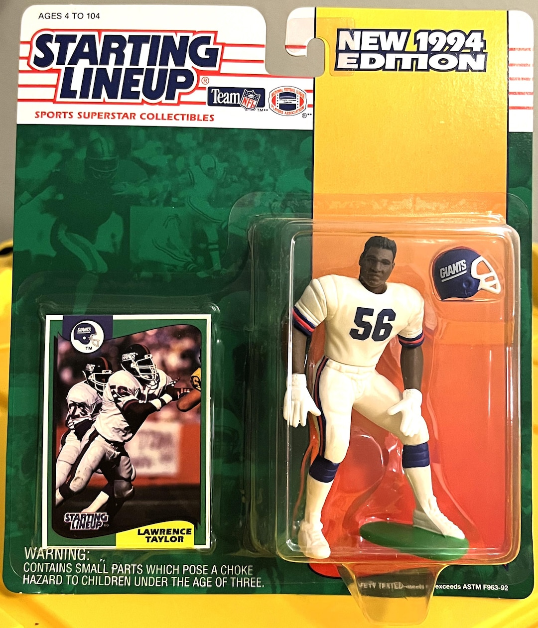1994 Kenner Starting Lineup New York Giants Lawrence Taylor Figure and ...