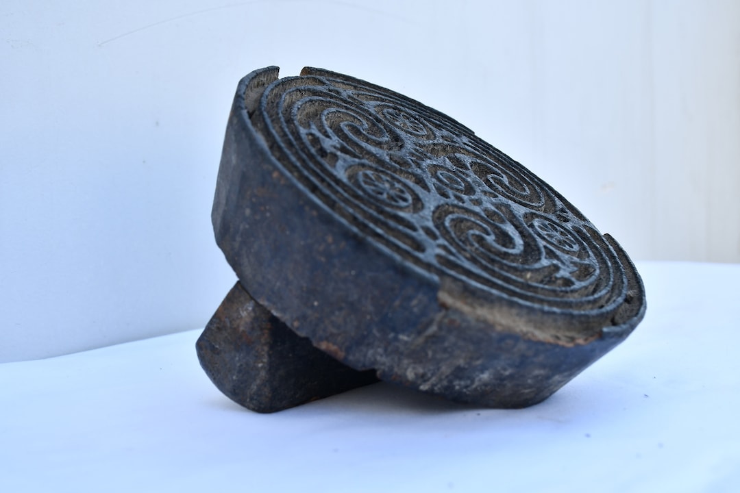 Vintage Round Block, Old Flower Block, Décor Block - Etsy
