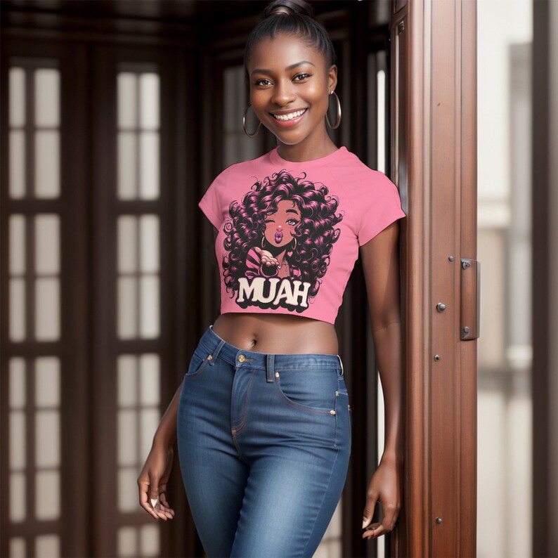 Muah! | Cute Kisses | (pink) All-over Print Women's Raglan Cropped T ...
