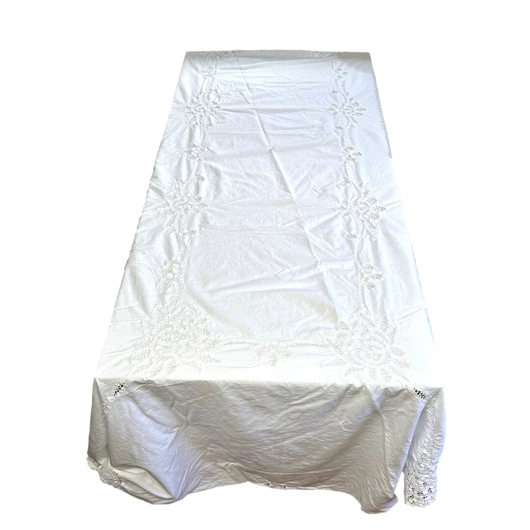 Vintage Battenburg Lace Tablecloth Floral White 49 x 67 Oblong Oval ...