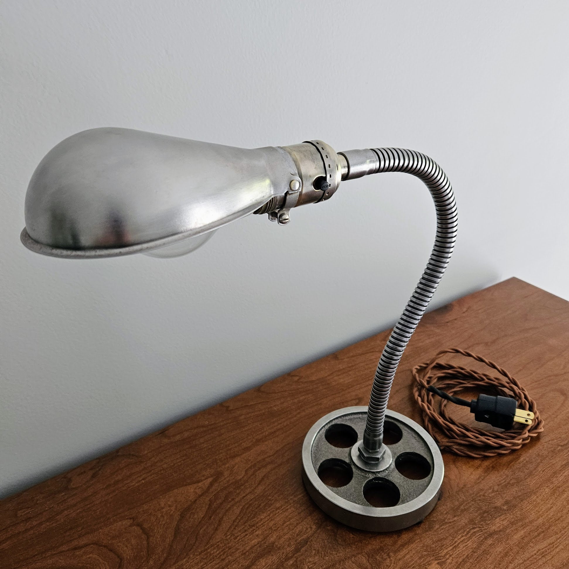 Vintage Industrial Desk Lamp. Industrial Work Lamp. Steampunk Desk Lamp ...