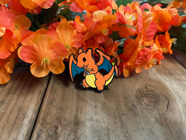 Charizard Kawaii Enamel Pin - Etsy