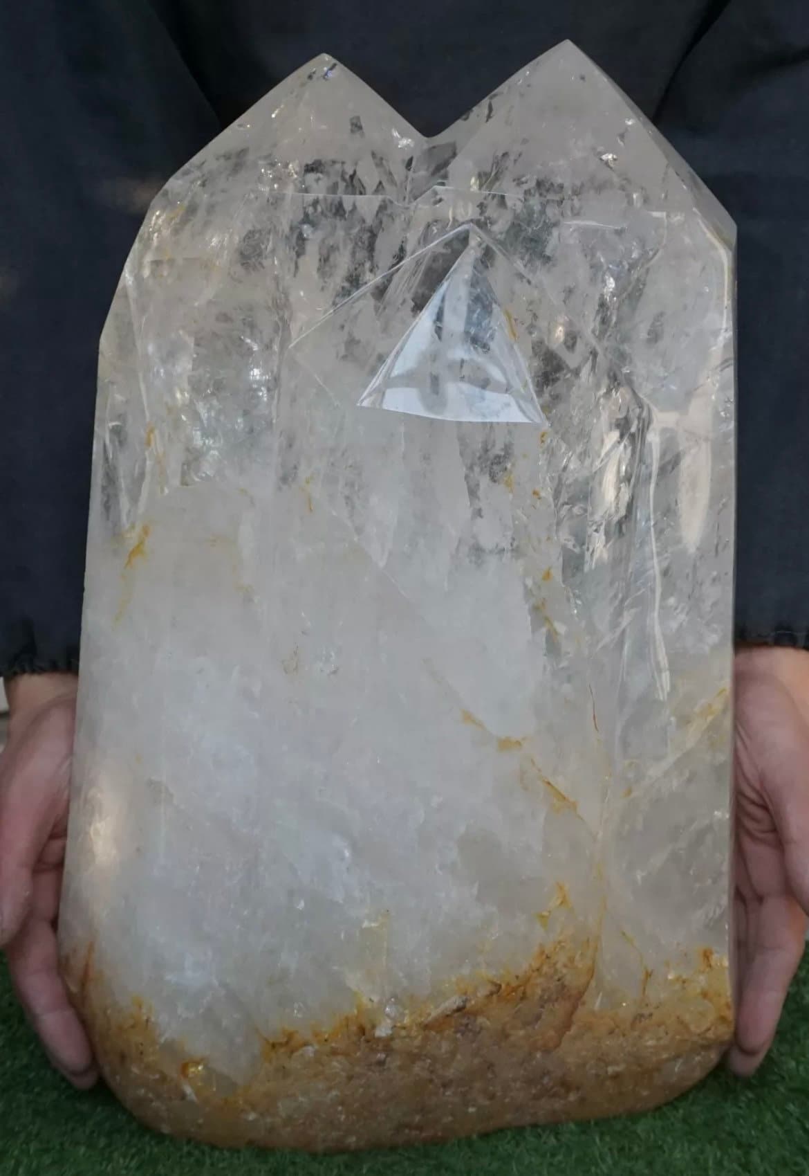 Extra Large Quartz Tower TOP GRADE 81.45lbs Twin Quartz Towers AAA Open ...