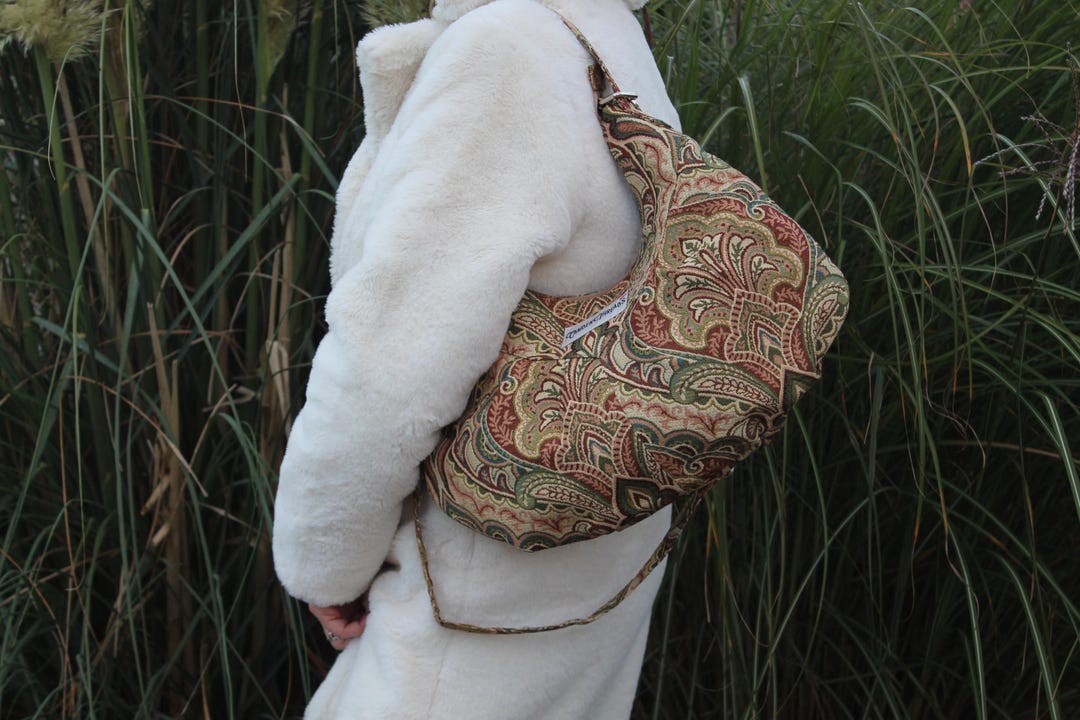 Hobo Gathered Slouchy Cotton Tapestry Cross Body Handbag, Beige Paisley ...