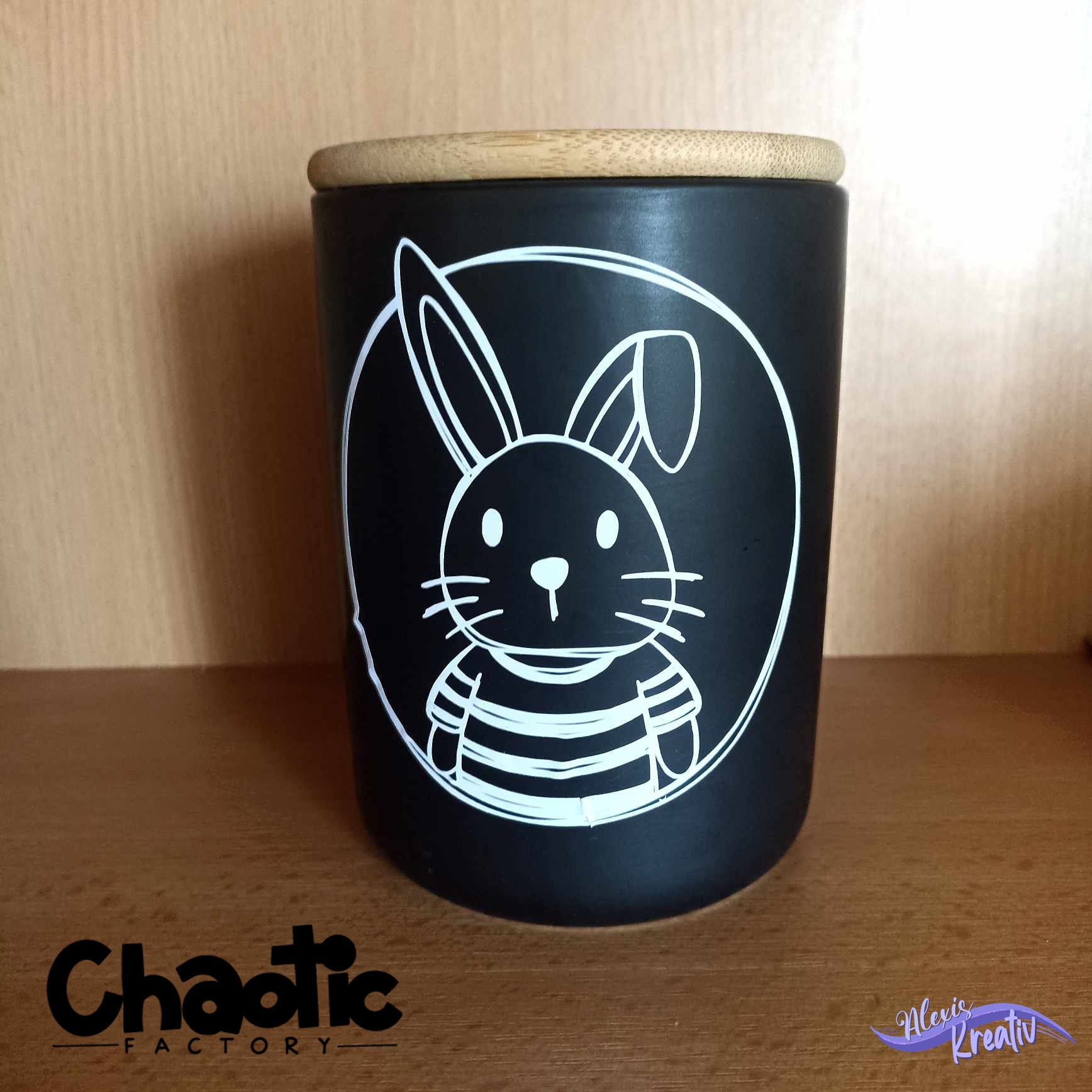 Plotter File, Henny Hase, Dxf, Png, Svg, Easter, Easter Bunny - Etsy