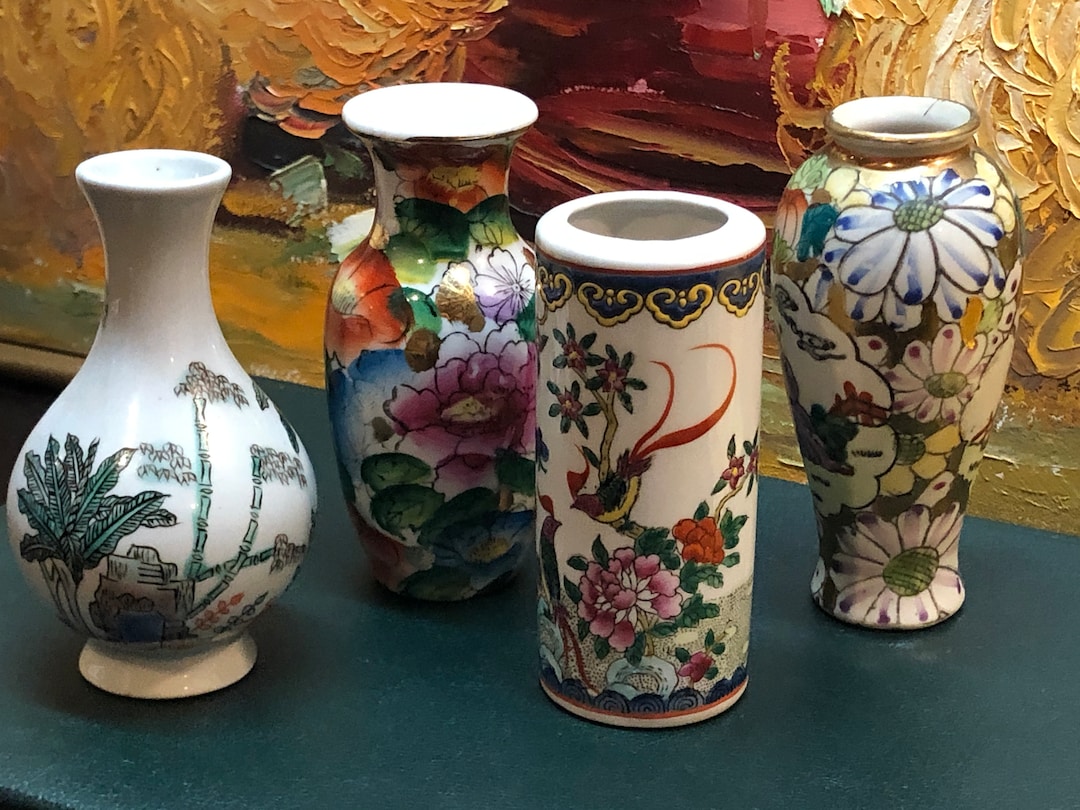 Vintage Small Chinese Vases, Set of 4, Urns, Ginger Jars, Flower and ...