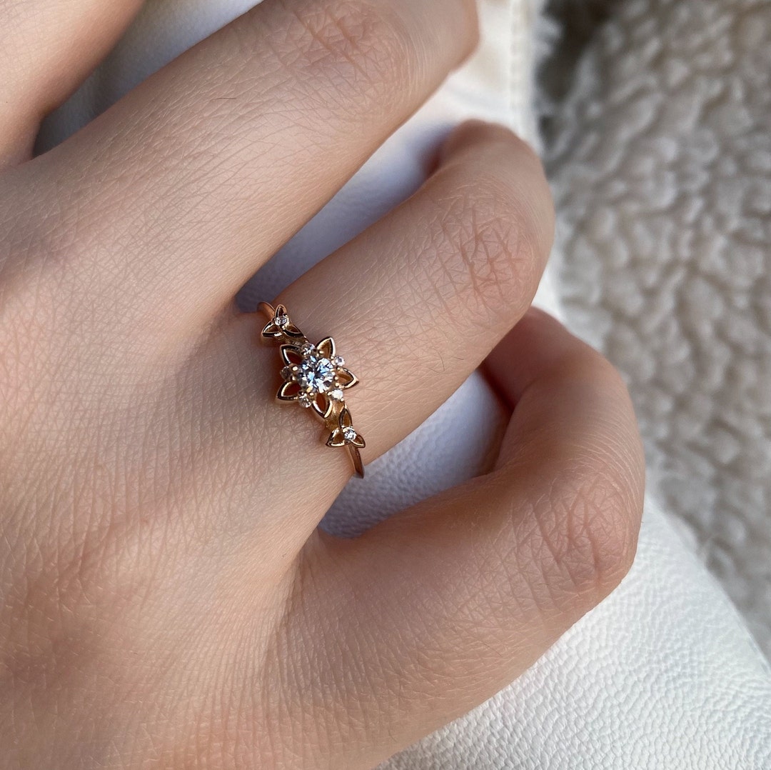 Floral Star Gold Ring, 14K Solid Gold Flower Ring, Star Gold Ring ...