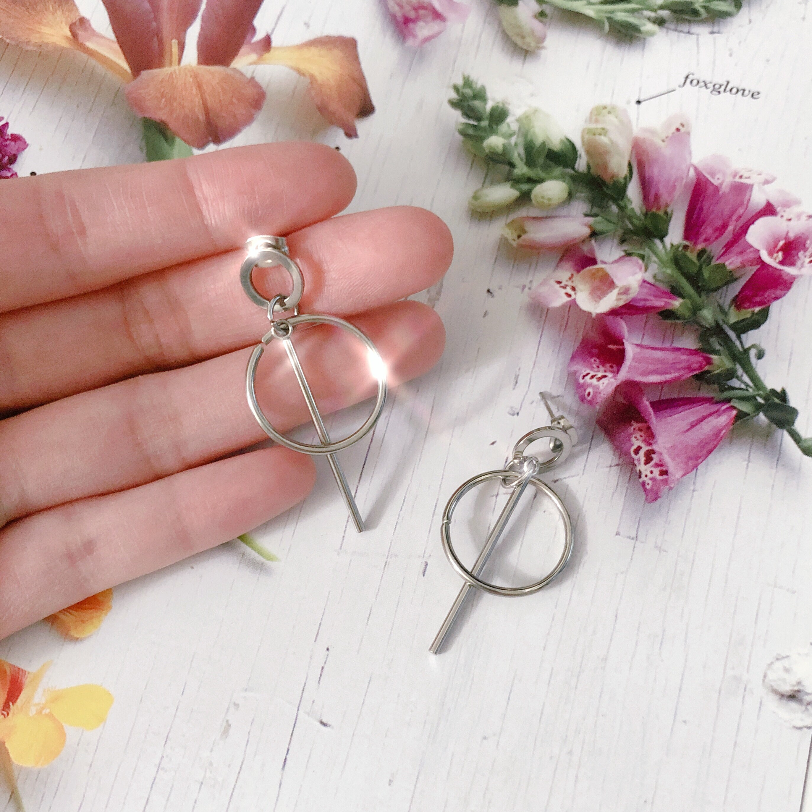 BTS v Style Bar Dangle Hoop Earrings Kpop Style - Etsy