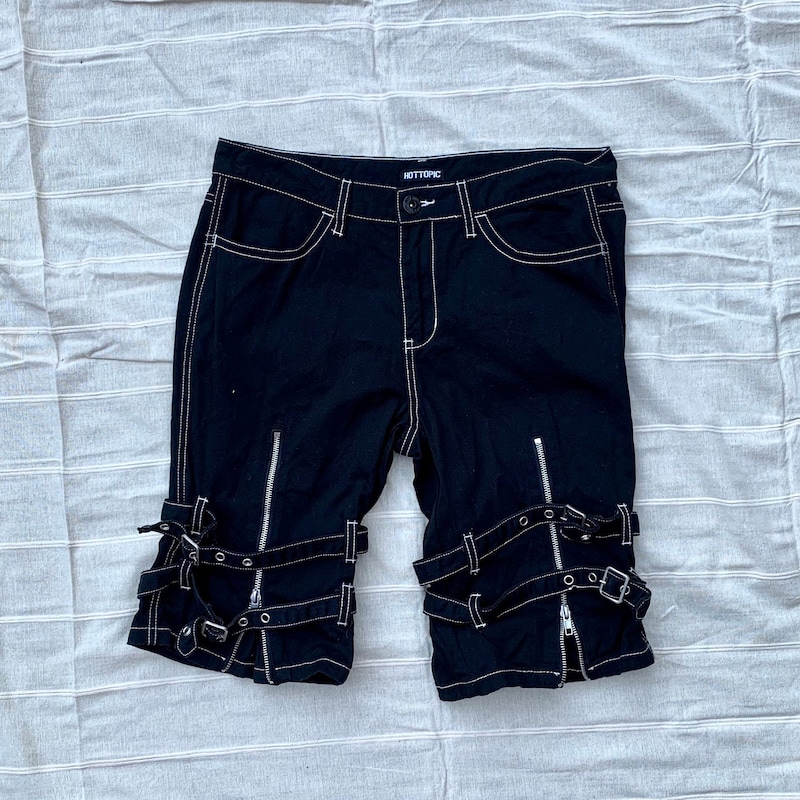 Hot Topic Men's Clothing - Etsy