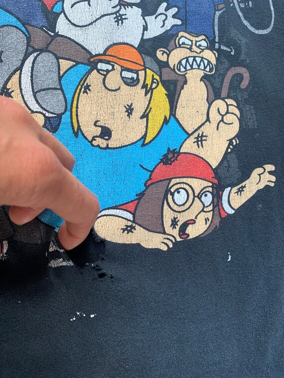 Thrashed Family Guy T Shirt / Seth MacFarlane / 90s … - Gem