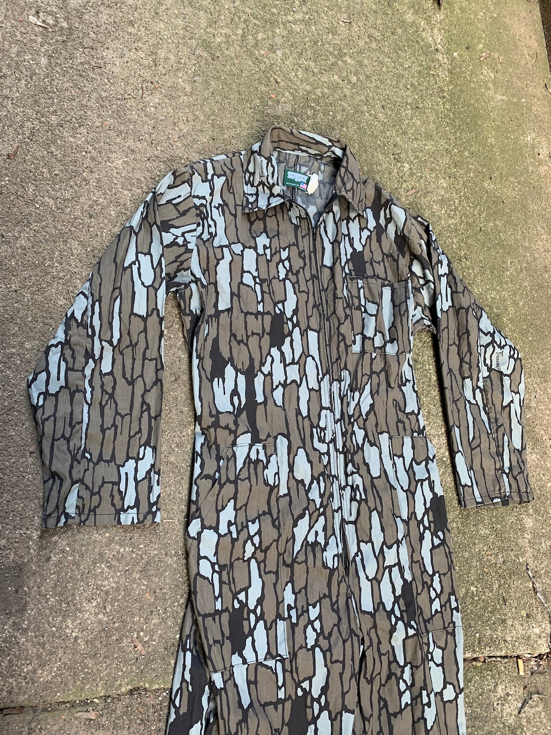 Trebark Tree Pattern Coveralls / Camouflage Coveralls / Camo Hunting ...