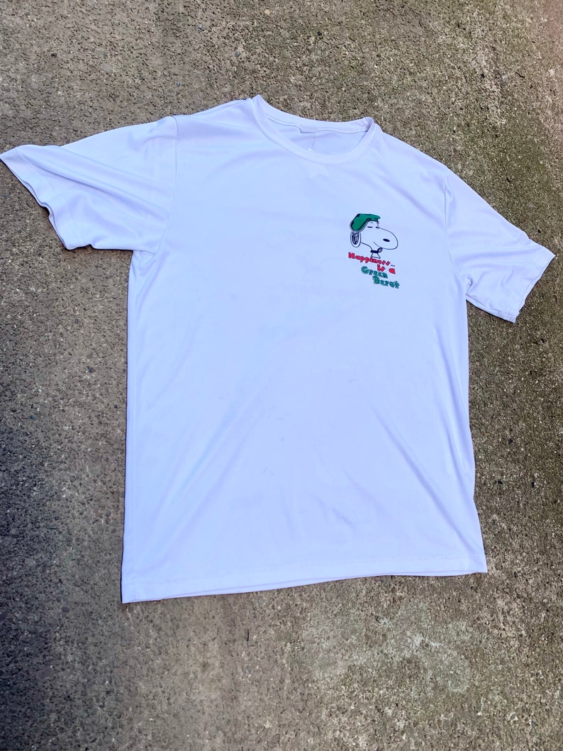 Snoopy T Shirt / Happiness is a Green Beret / Army / Vintage Snoopy - Etsy
