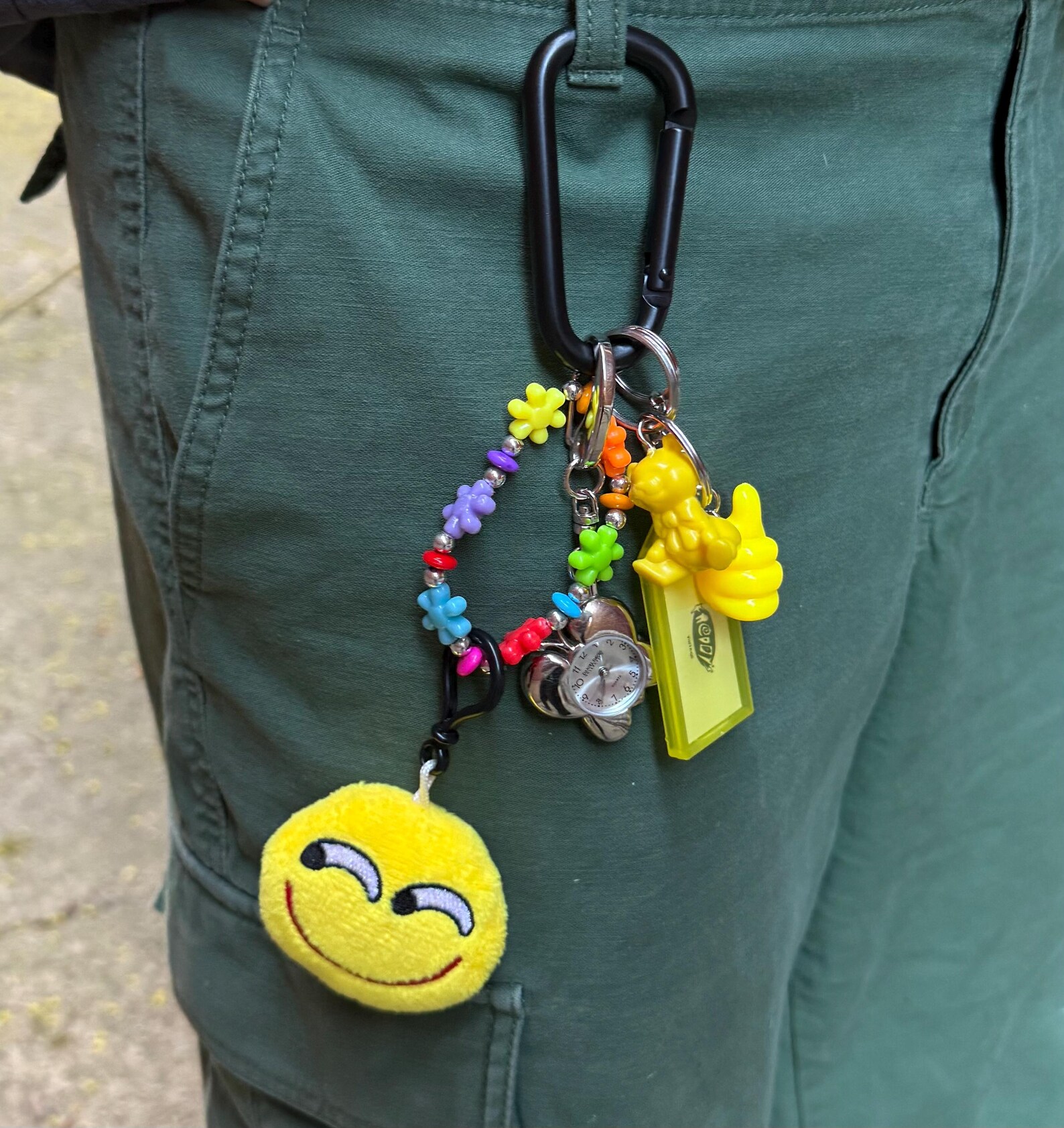 Y2K Smiley Keychain Set: Vintage Butterfly Watch Charm, Beaded Flowers ...