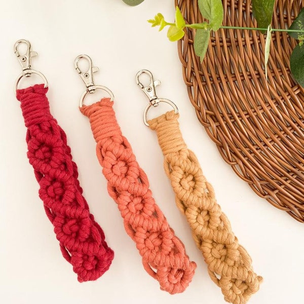 Macrame Key Chain - Etsy