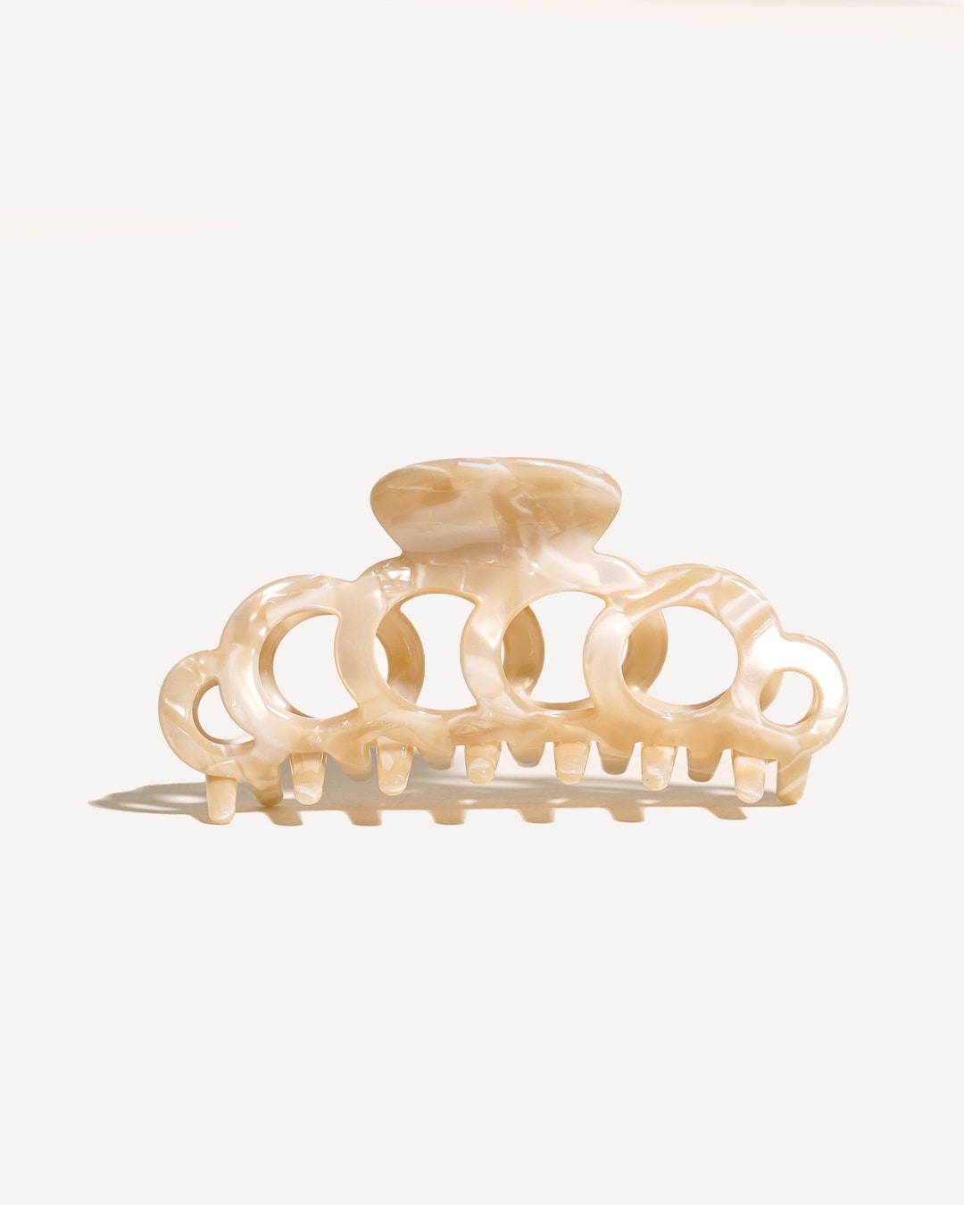 BEIGE Shell Hair Claw Clip, Perfect for Thick Hair, Blonde Tortoise ...