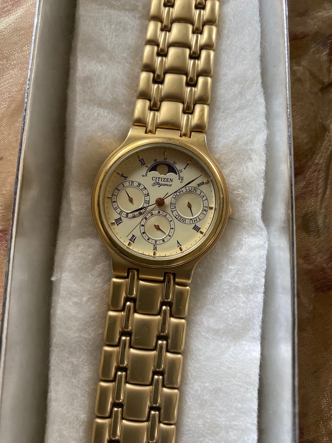 Vintage Citizen Quartz Moon Sign Triple Calendar Watch | Wrist Watch ...