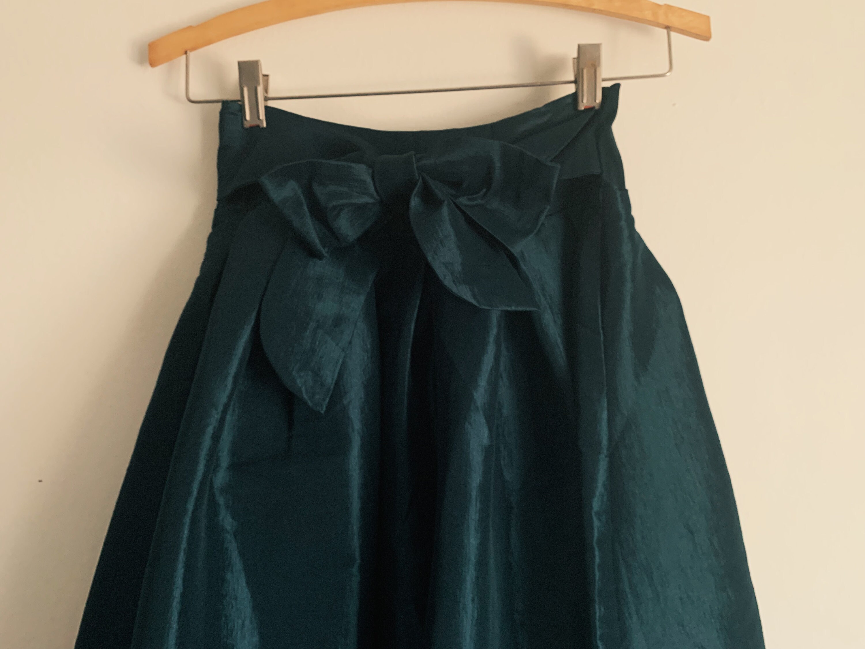 Beautiful Emerald Green Satin Full Skirt Xs S Etsy