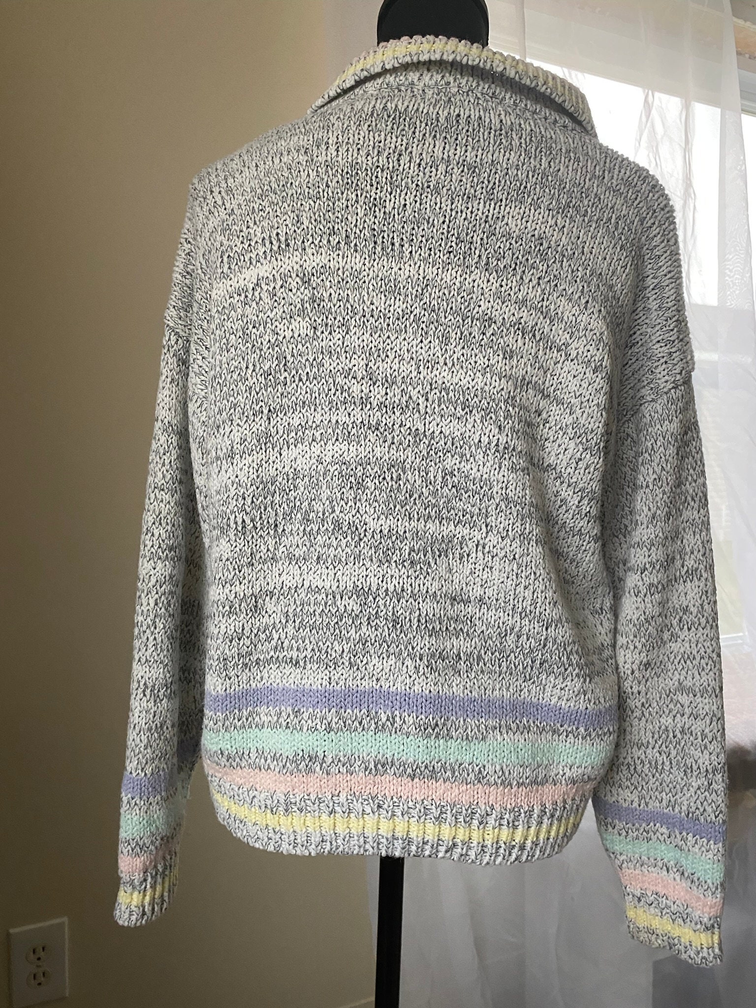 Vintage Wool Argyle Sweater | Pastel Colors, Collar, Size S/M - Etsy
