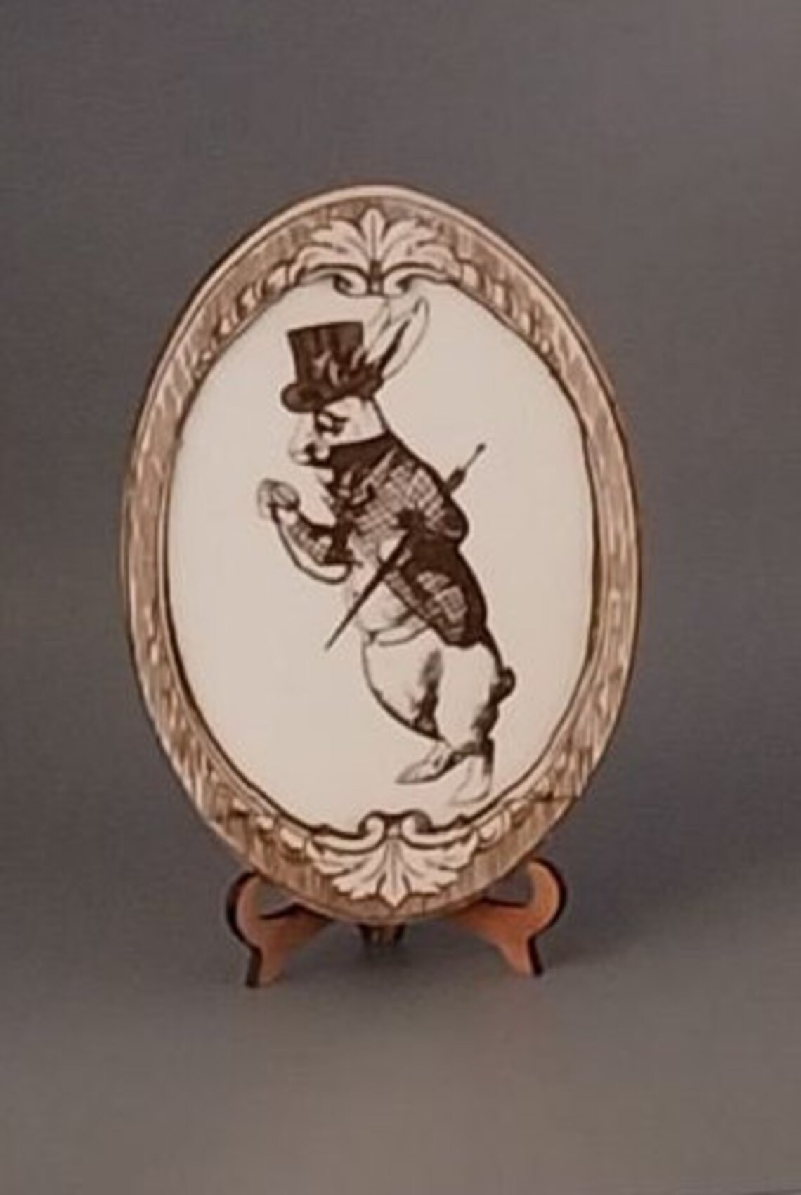 Alice in Wonderland White Rabbit and Key Vintage Picture Etched and ...