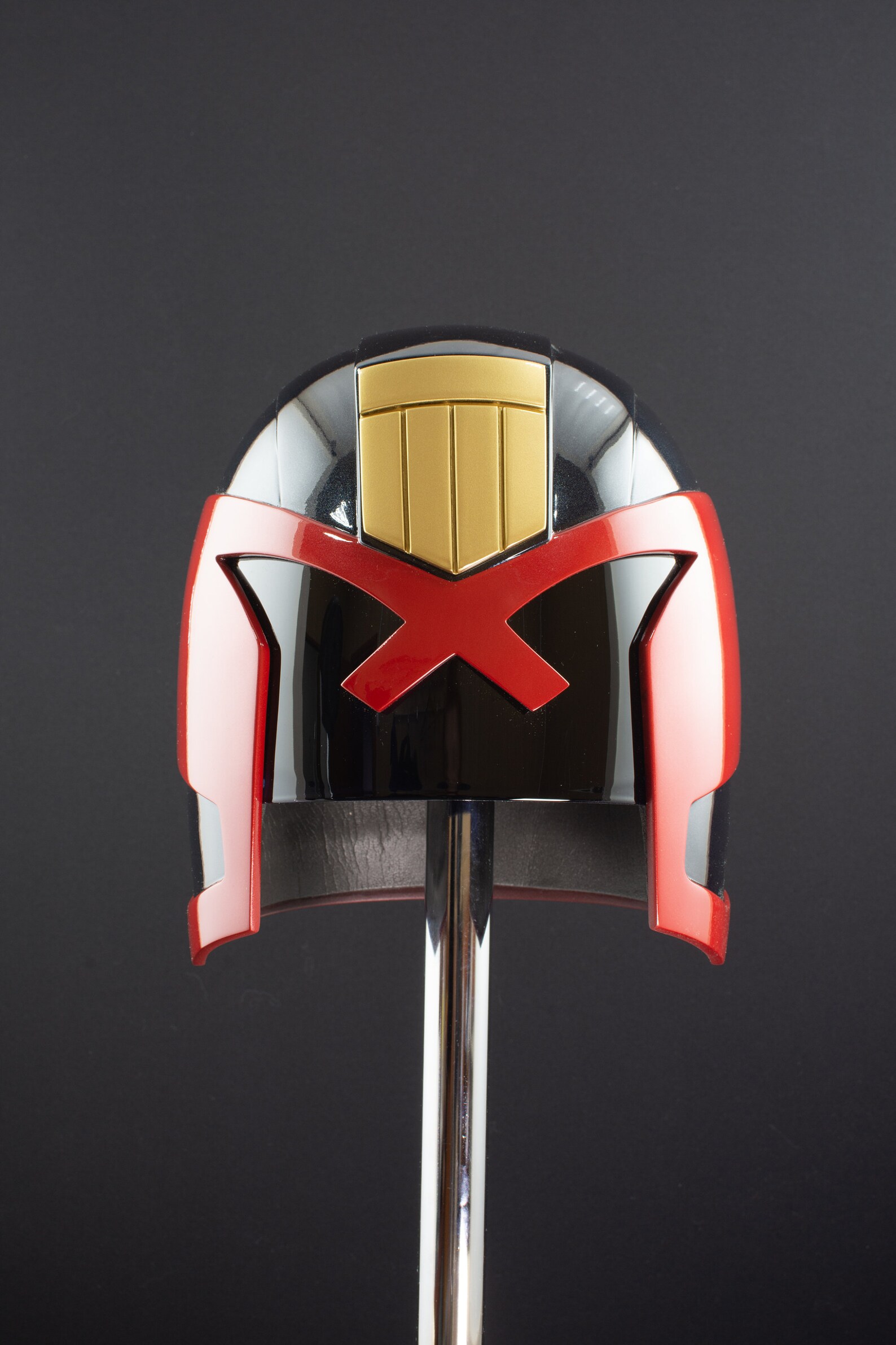 Judge Dredd helmet replica | Etsy