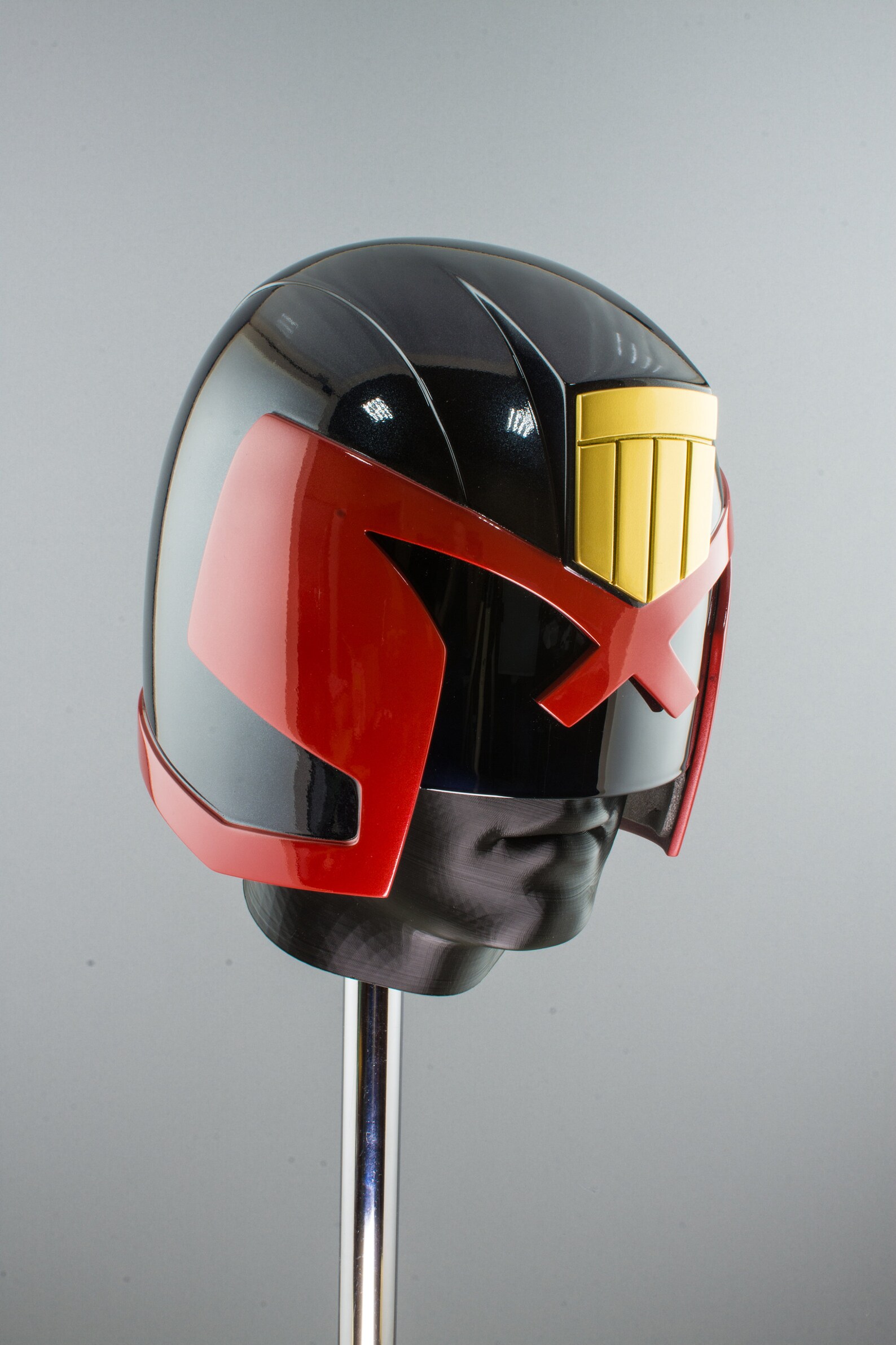 Judge Dredd helmet replica | Etsy