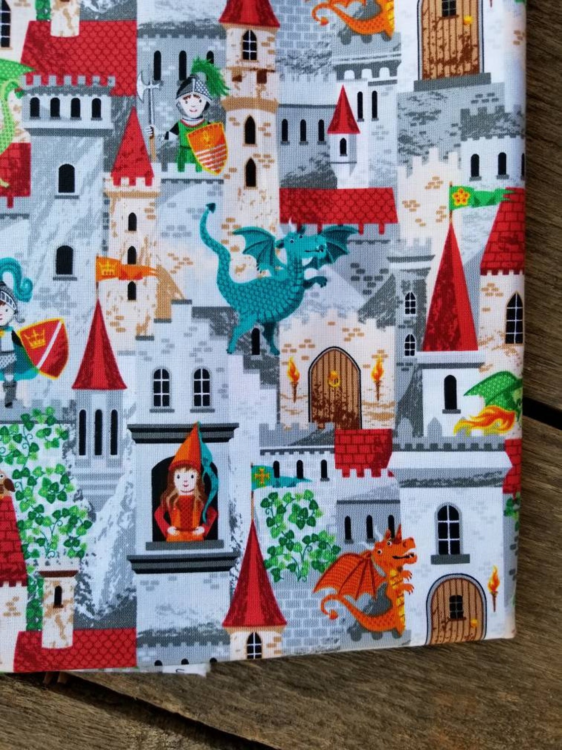 Makower UK Dragonheart Castles Fat Quarter 18 x | Etsy