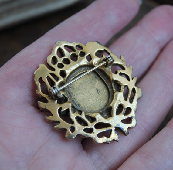 Vintage Coat Of Arms Pin at Mae Miller blog