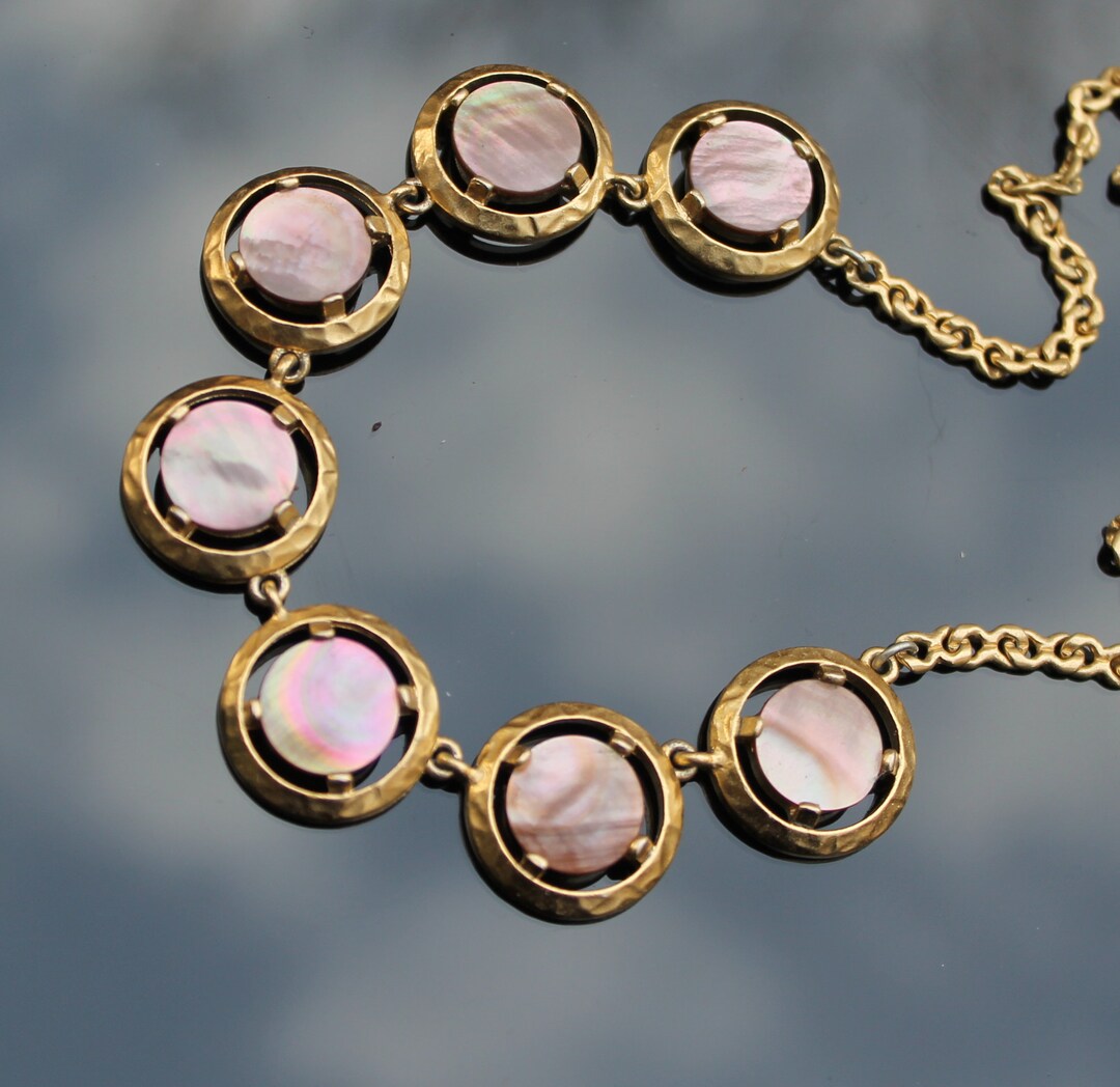 Vintage Pink Shell Necklace Signed NW Gold Tone Mothers Pearl Choker ...