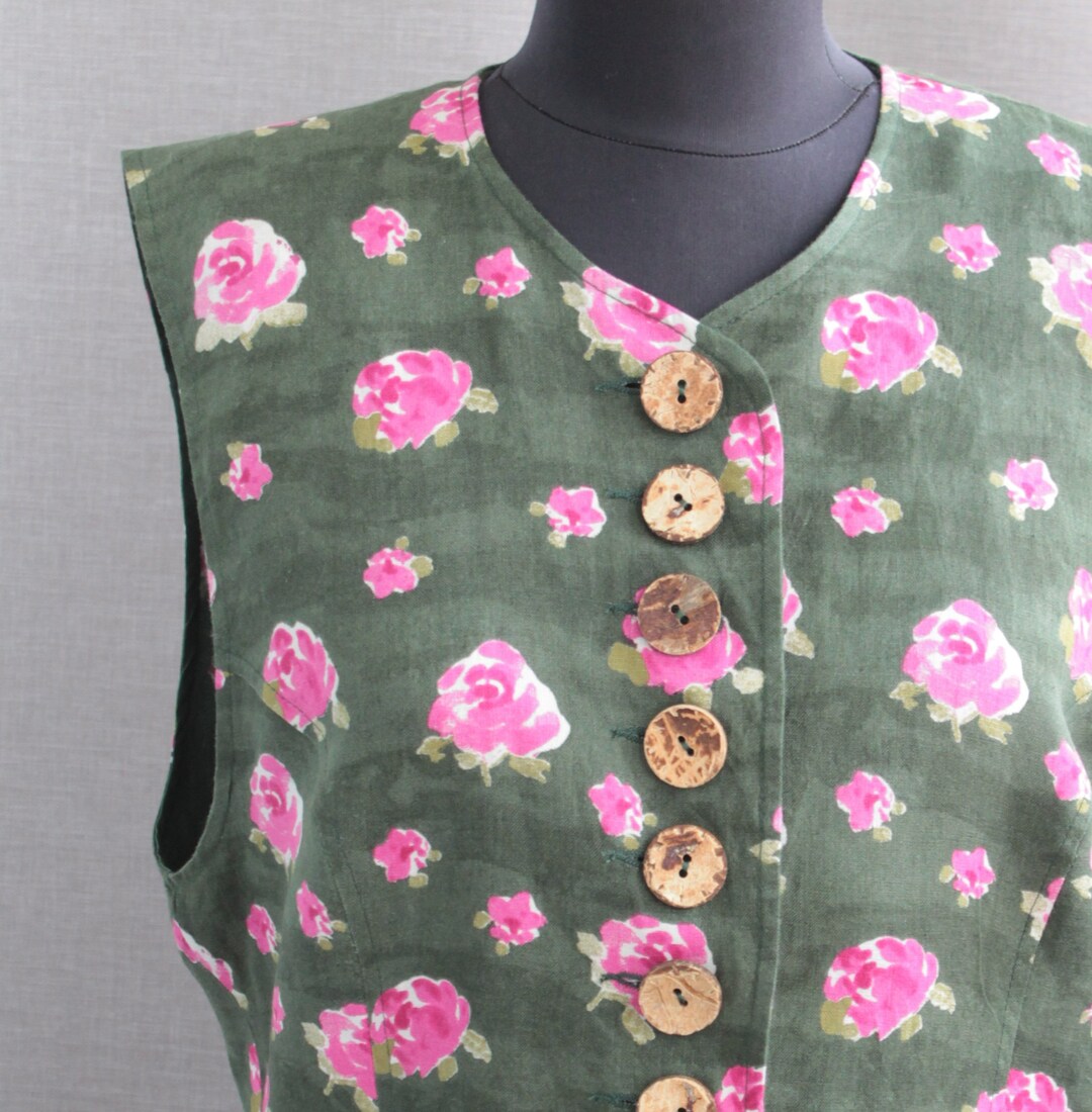 Vintage Pink Green Cottagecore Vest With Cork Buttons Size 38 Women's ...