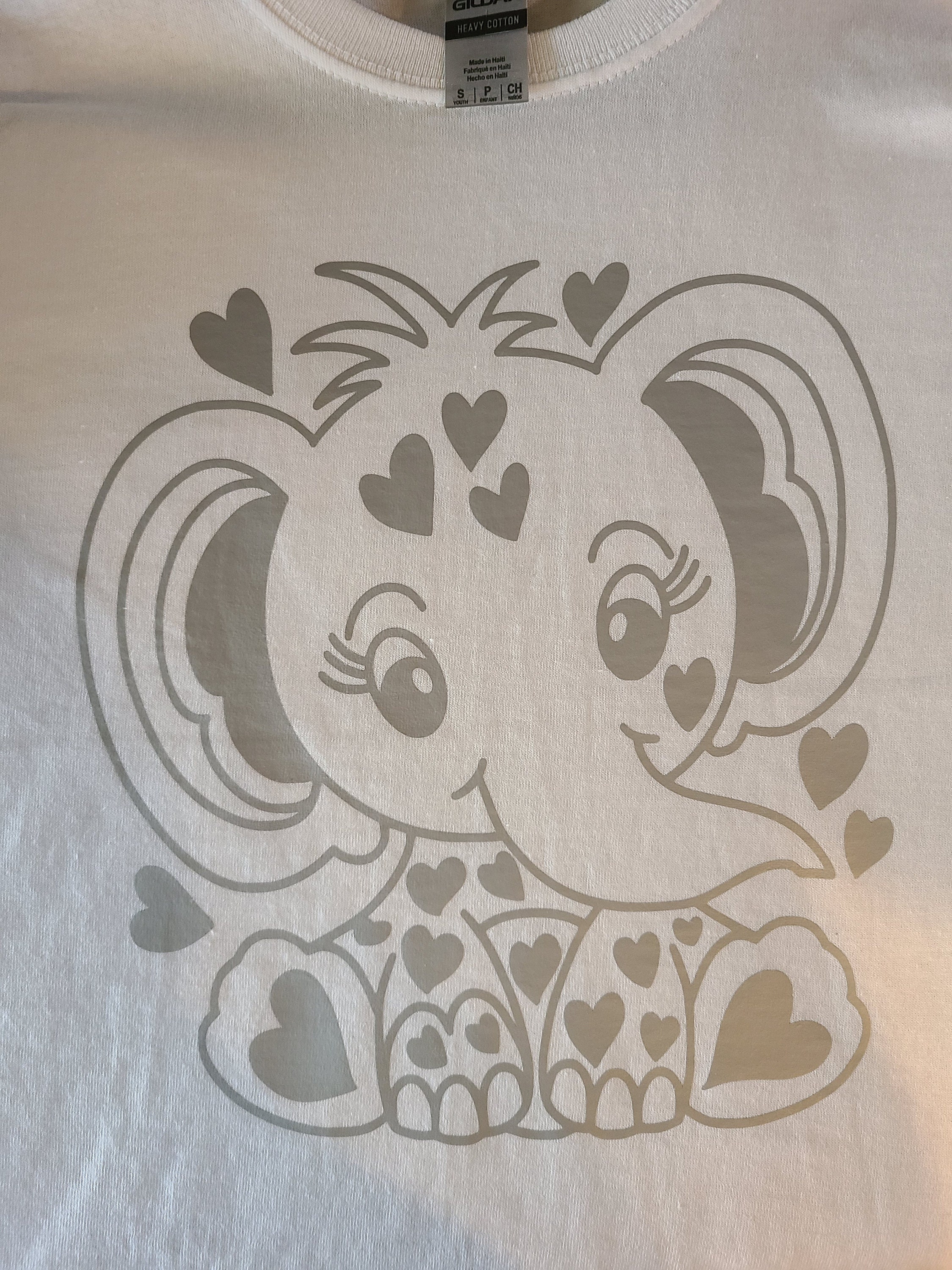 Cute Heart Elephant Svg | Etsy
