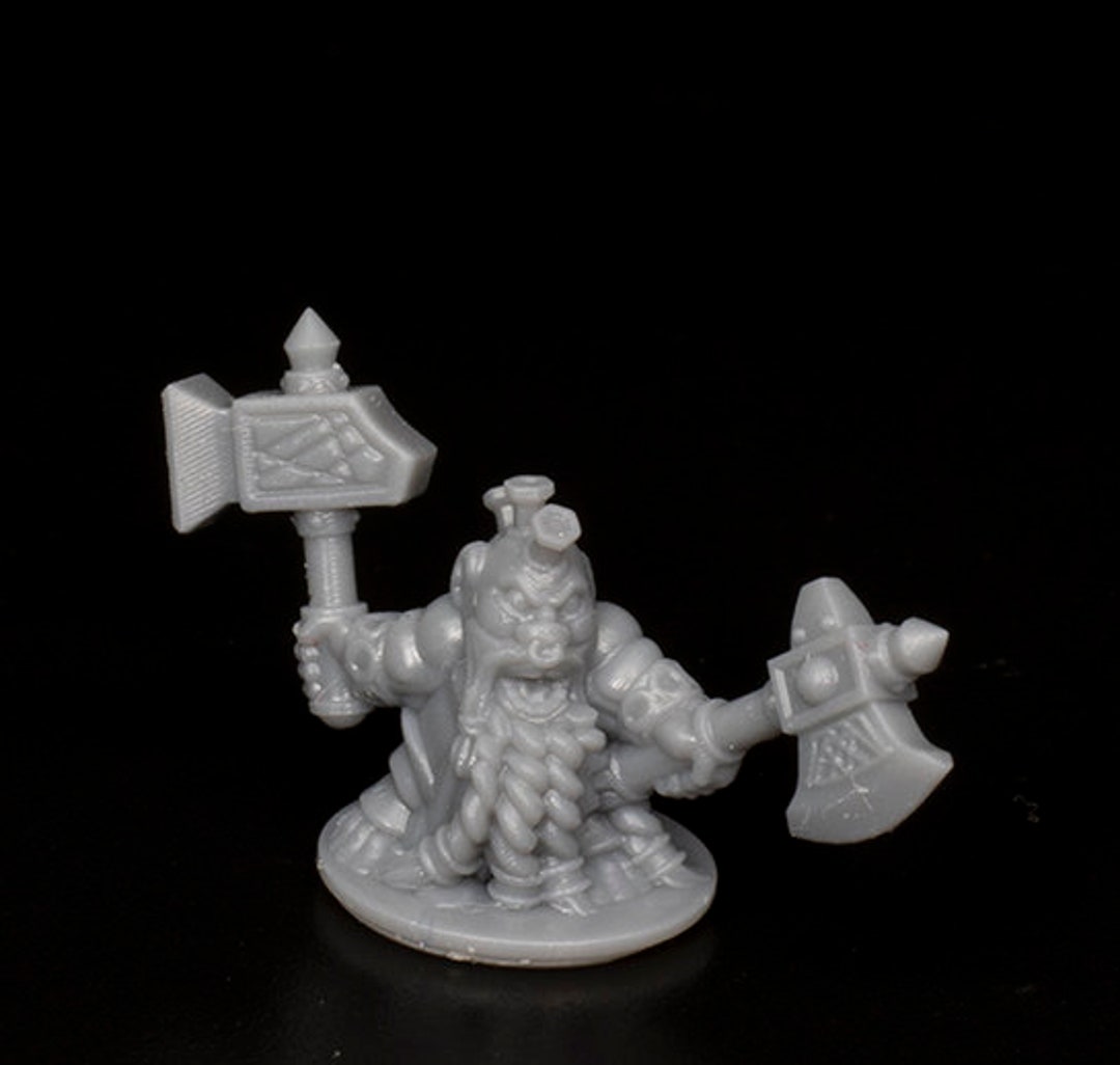 Dwarf Hero With Two Hammers | Ankylo Miniatures | 10mm - Etsy
