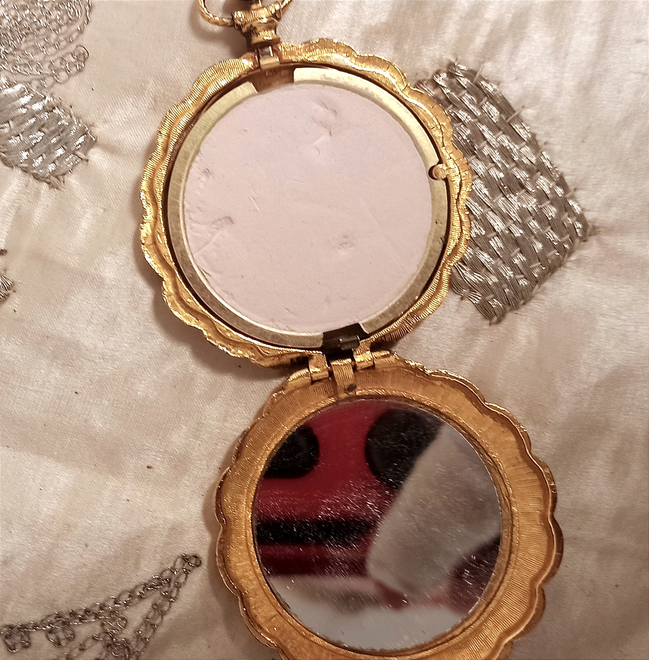 1980's Fob Watch Powder Compact - Etsy