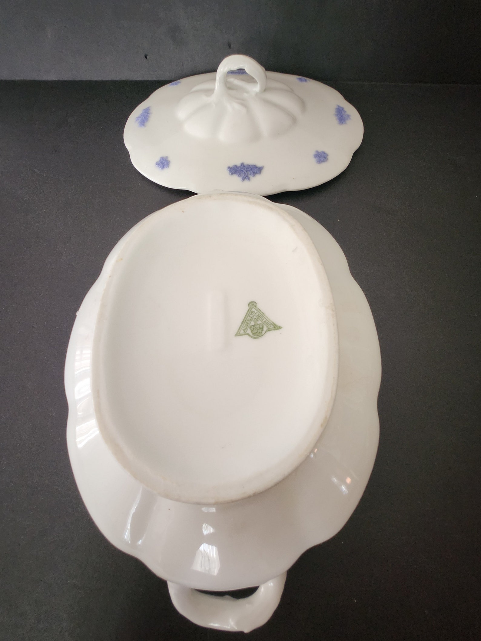 Adderly England Blue Chelsea Covered Vegetable Tureen, Antique Bone ...