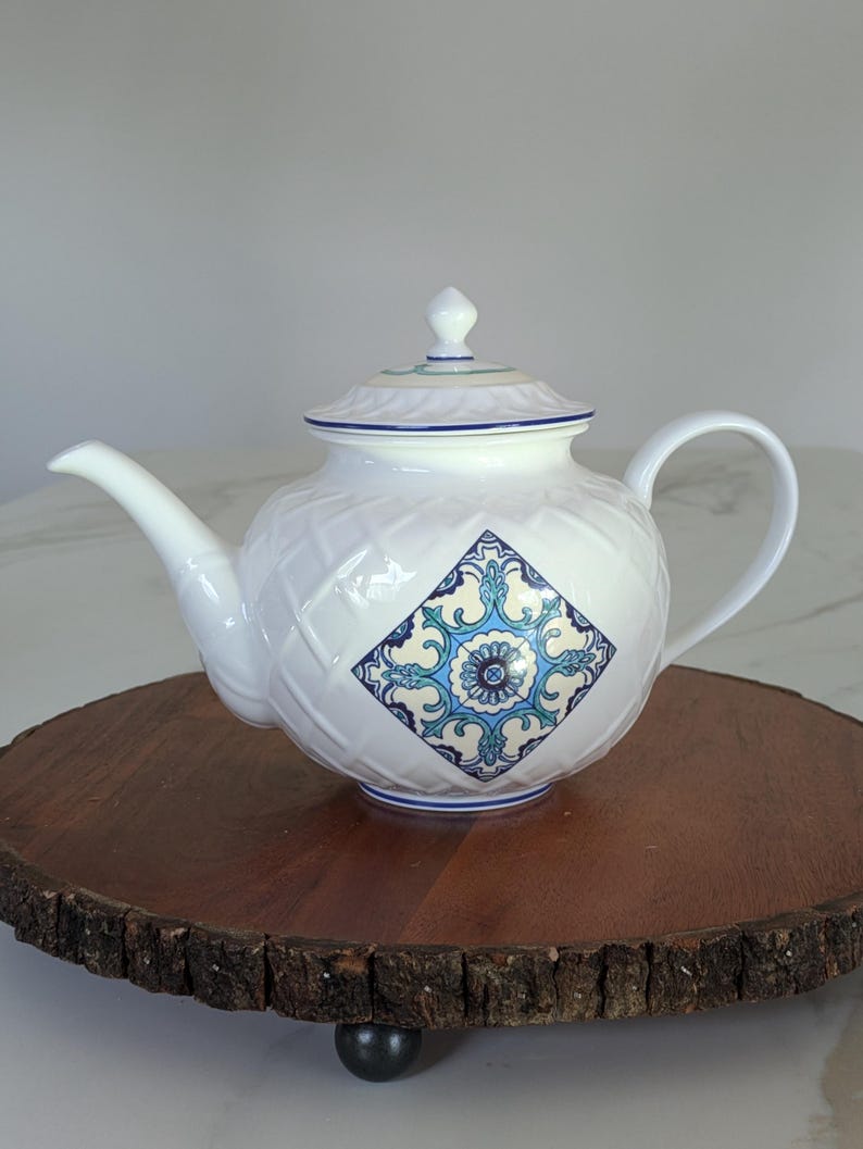 Lenox Mediterra Collection 48oz Carved Teapot Embossed White Blue ...