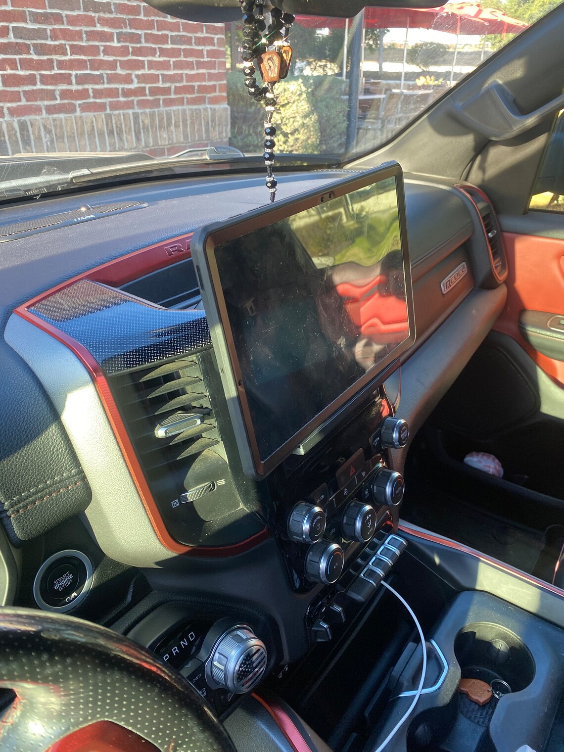 Dodge Rebel 1500 Tablet Phone Dashboard Mount(newer Models) Allenco ...