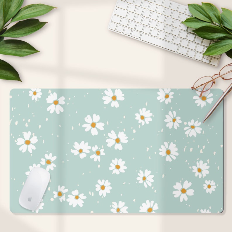 Daisies Desk Mat Aesthetic Cute Workspace Feminine Office - Etsy