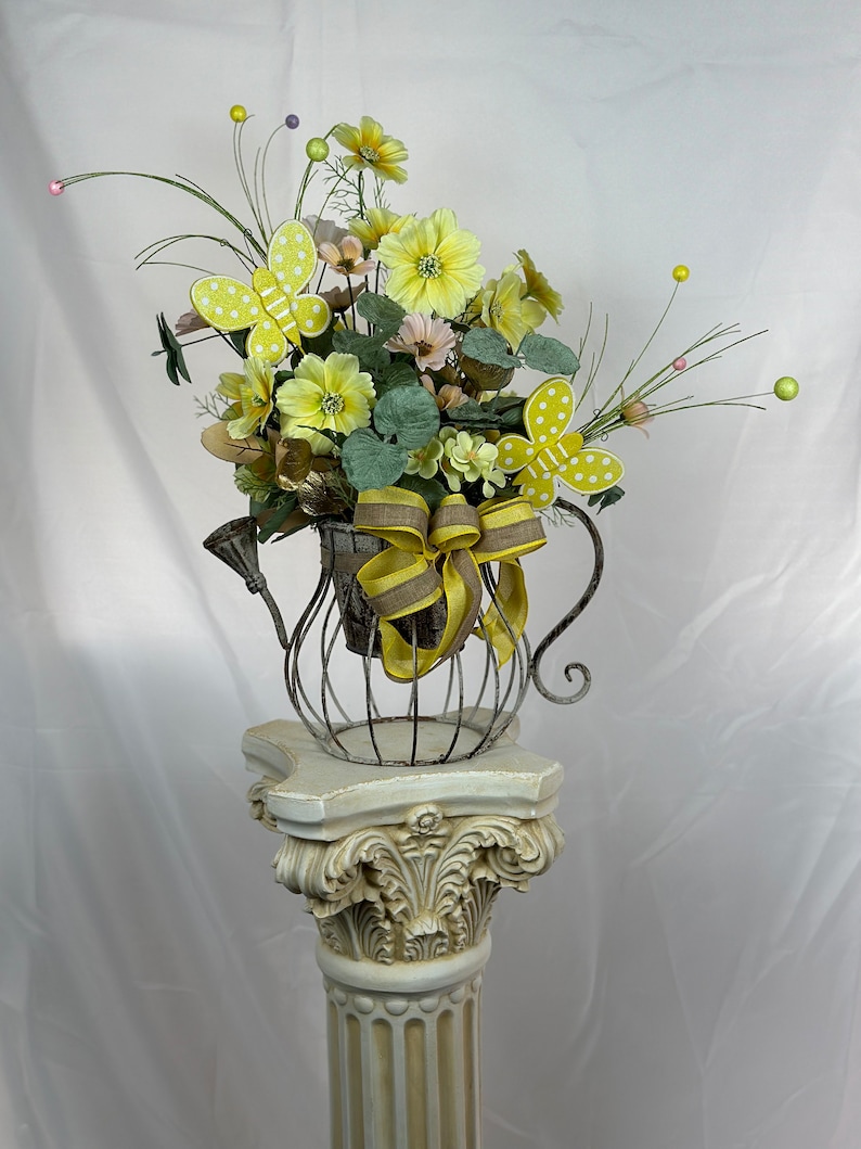 Flower Sprout Centerpiece - Etsy
