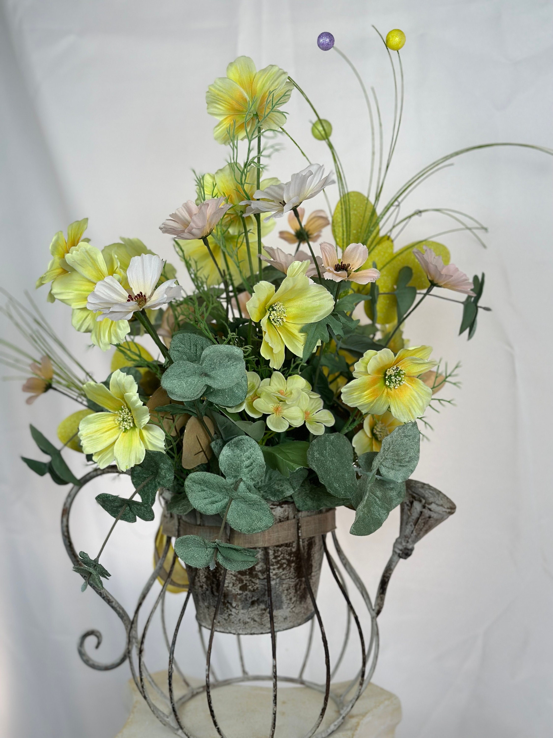 Flower Sprout Centerpiece - Etsy