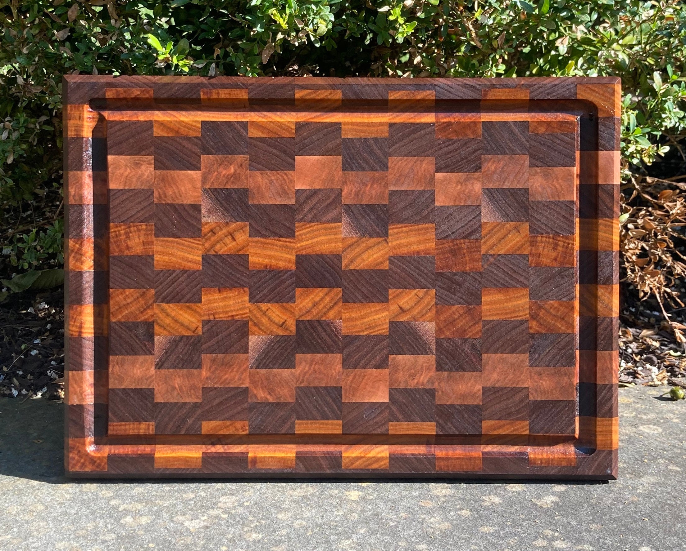Staggered End Grain Cutting Board - Etsy