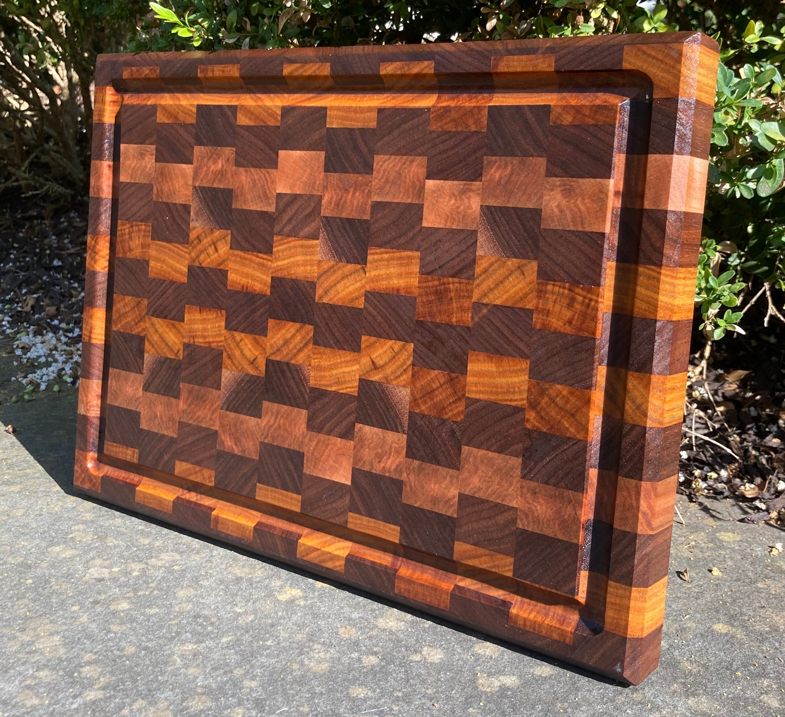 Staggered End Grain Cutting Board - Etsy