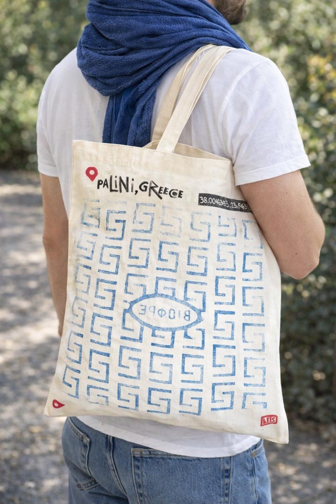 Athens Street Art Souvenir Tote Bag: Greek Manhole Cover Print ...