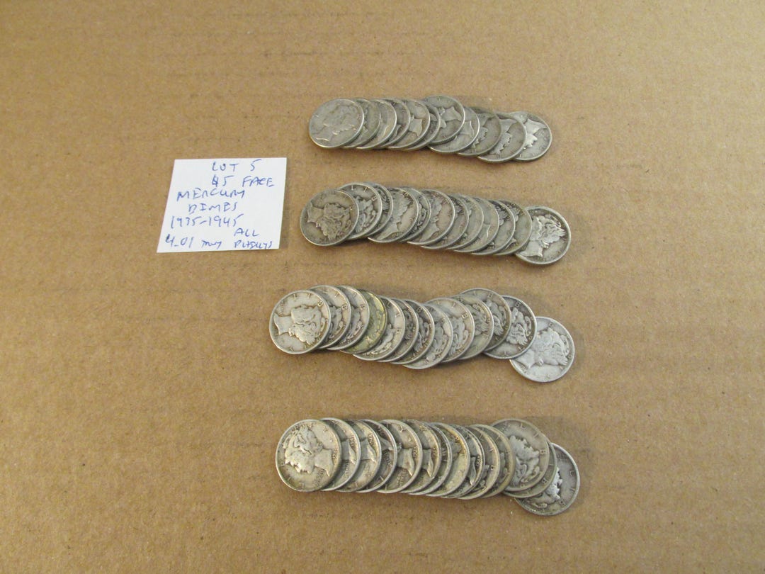 5.00 Face~50 Mercury Dimes~1935 to 1945~all Phillys~90% Silver~4.01 Troy Ounces~free Shipping ...