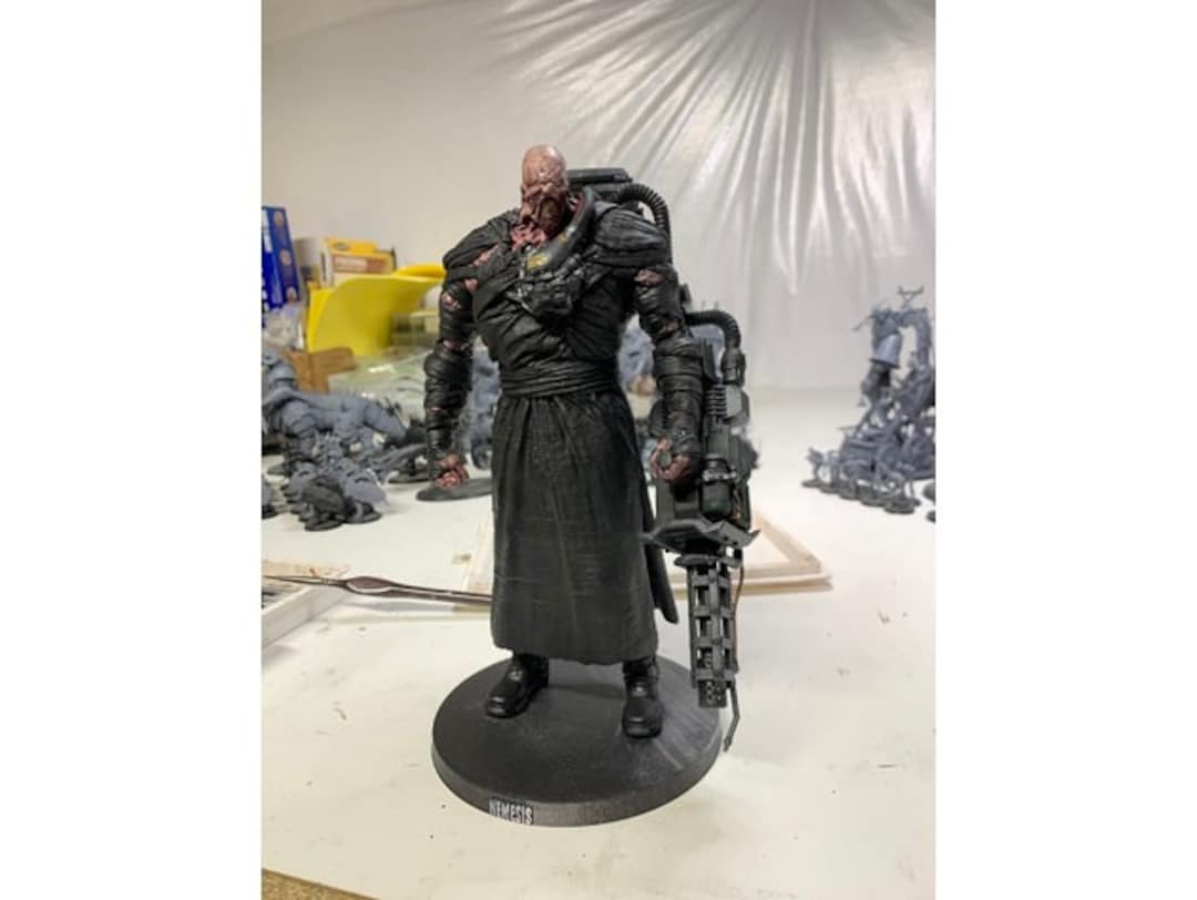 Nemesis Resident Evil 3D Printed and Hand Painted Figure. Unique Gift ...