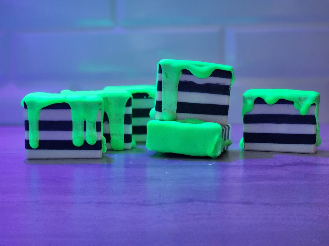Radioactive | Cold Process Artisan Soap Bar | Halloween | Glow in the ...