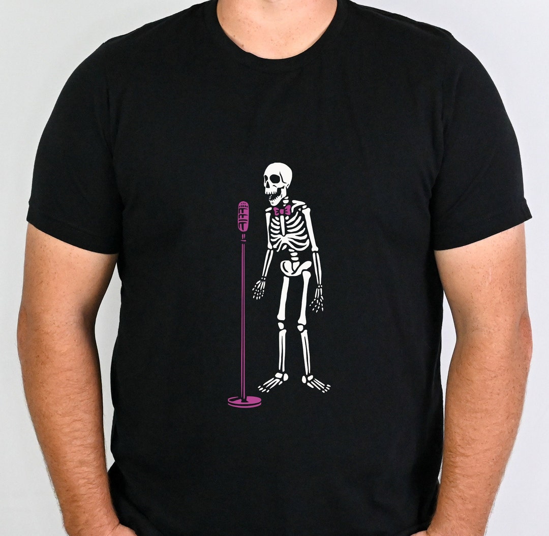 I Find This Humerus Skeleton Mic Stand Shirt, Bone Dry Dad Humor for ...