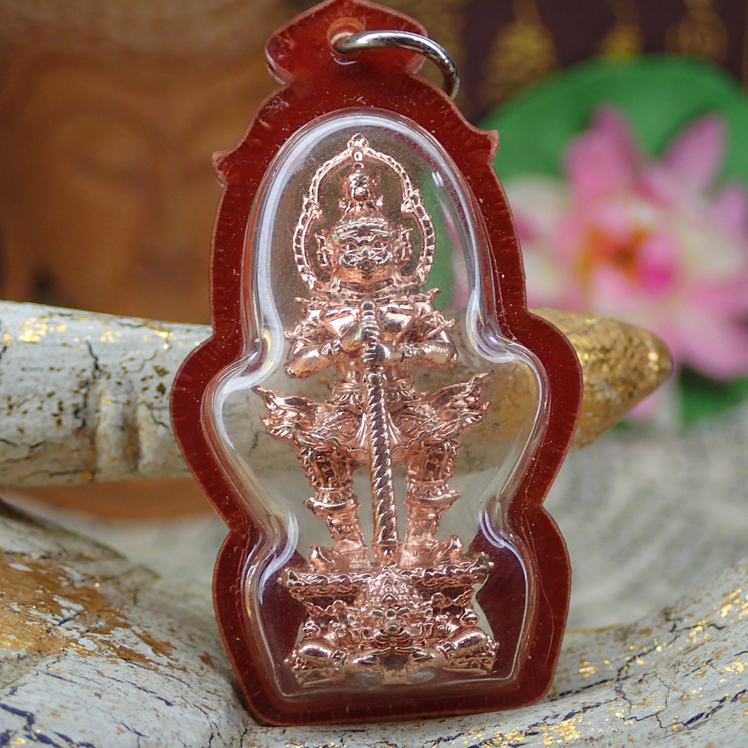 Tao Wessuwan Amulet / Giant Tao Talisman Pendant Buddhism / Thao ...