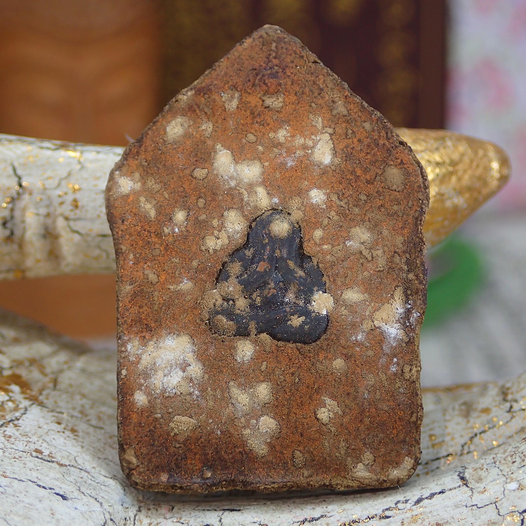 Phra Khun Paen Holy Thai Amulet / Love Charm Buddhism Talisman / Small ...