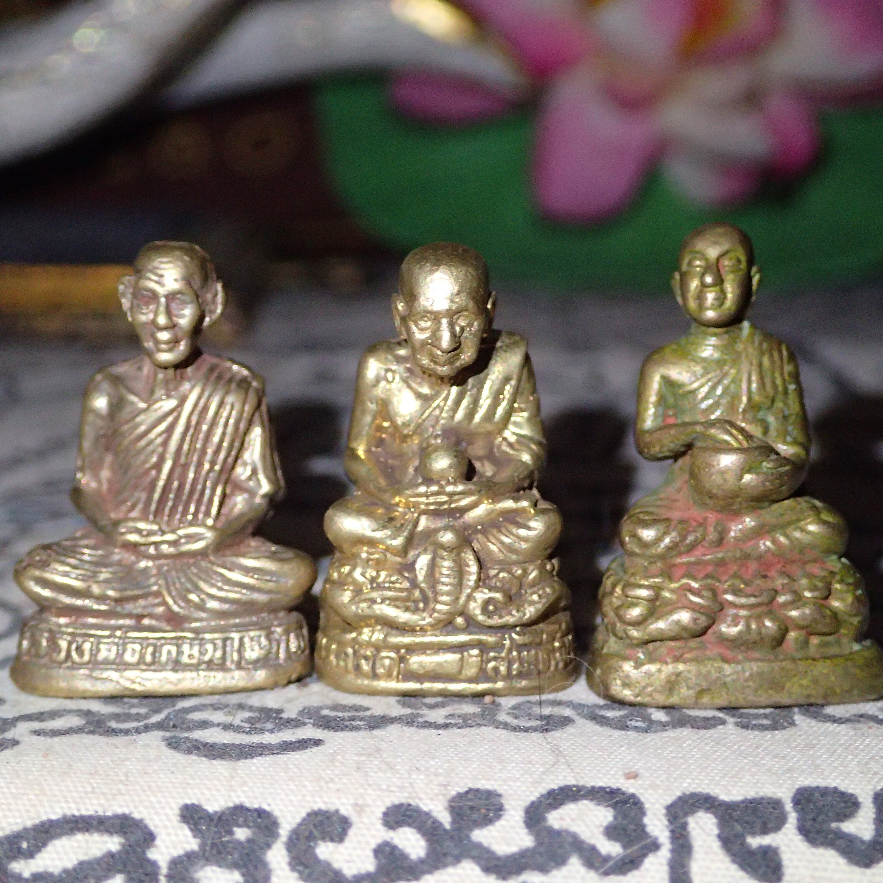 Phra Buddha Thai Amulet / LP Tuad Monk Statue / Upakud Buddhism ...